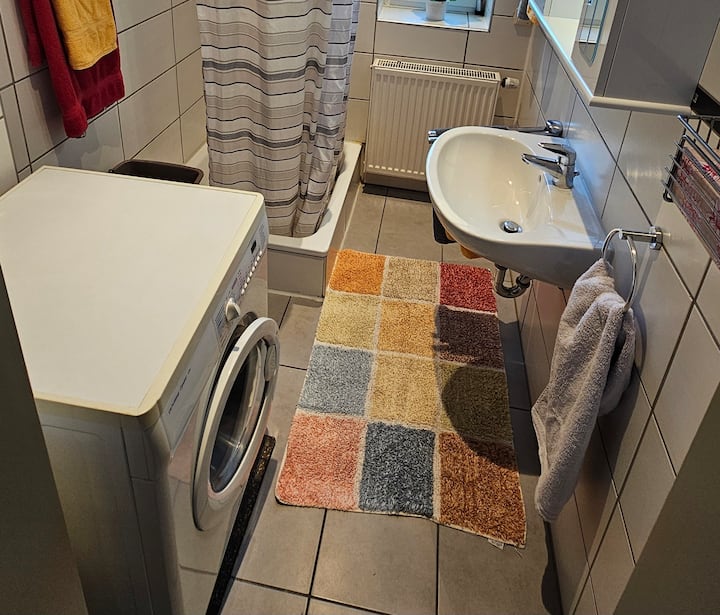 Große Wohnung Zentral Gelegen - Bremerhaven