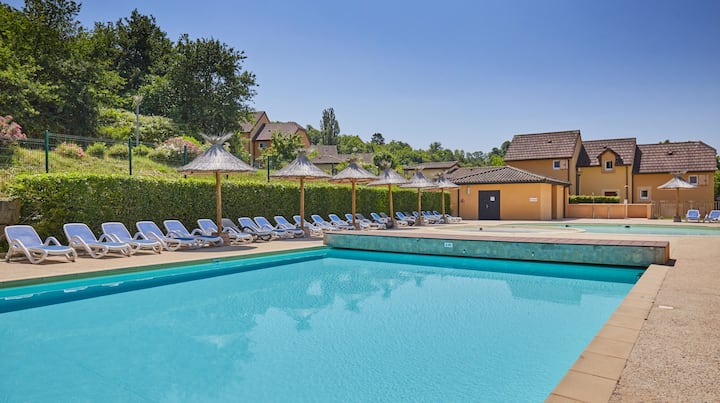 Maisonnette Duplex Spacieuse Avec Terrasse Privée - Sarlat-la-Canéda