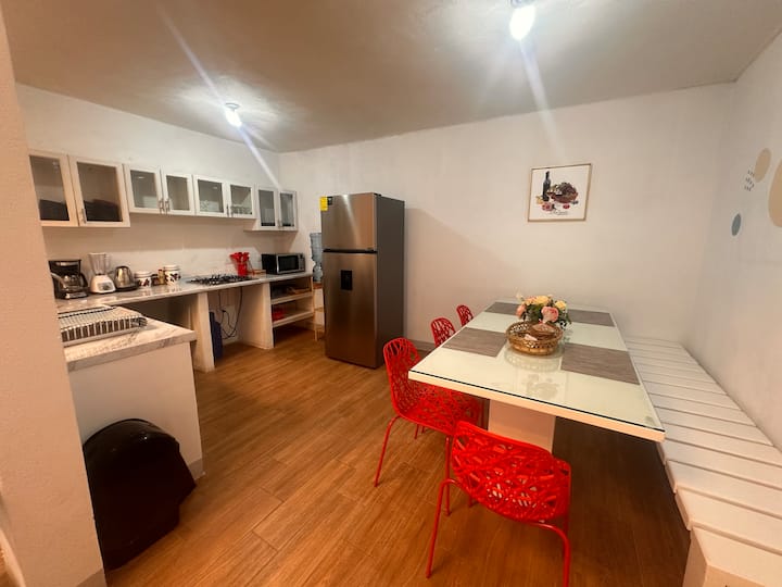 Habitaciones En Centro Histórico Gt Capacidad 6 - Guatemalaváros