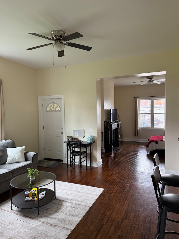 Steel City Retreat - Pittsburgh, PA