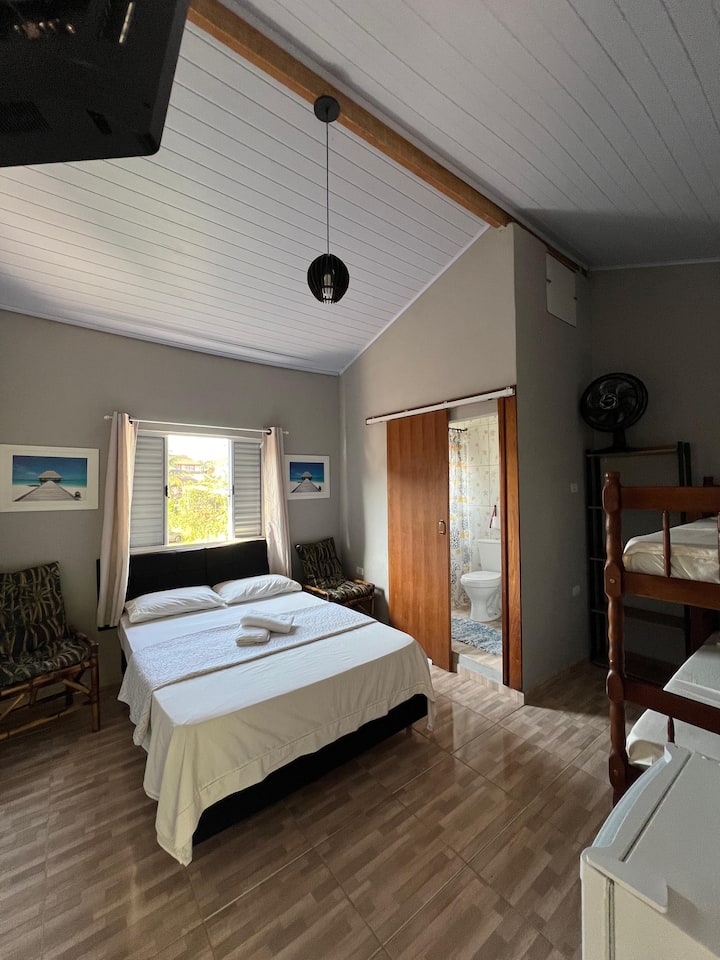 Suíte Trindade Bem Viver. Quarto 1 - Trindade