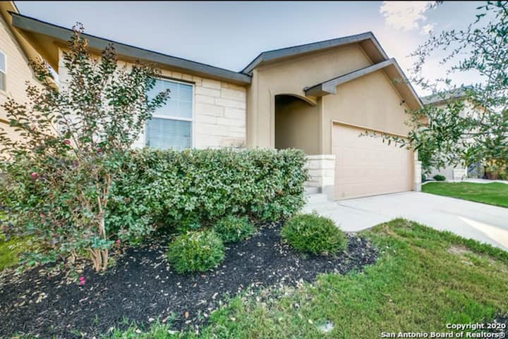 Close To Seaworld Great Beautiful Community Pool - Hill Country Retreat – San Antonio