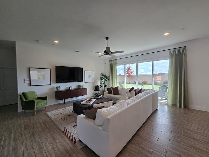 The Saephan 313 - Visalia, CA