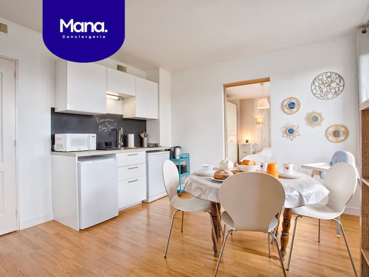 Cosy Caen – Tram & Commerces à Pied - Lumineux - Caen