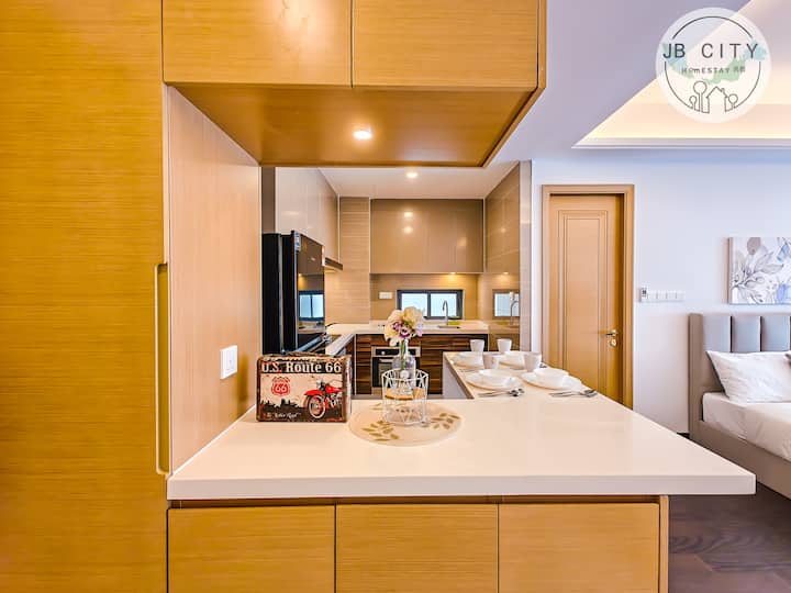 R&f. Cove Suite @4pax By Rr Jbcity - Sembawang
