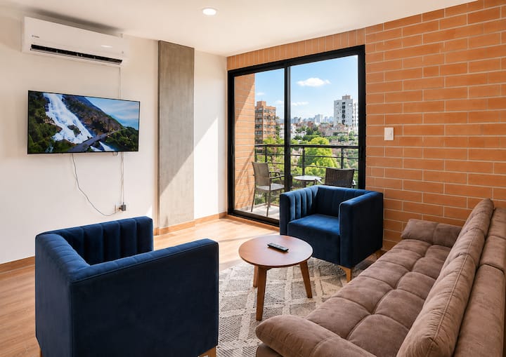 Modern 2-bedroom Close To Main - Monterrey