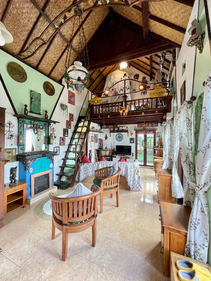 Cozy Vintage Cottage Near Lake - Bali