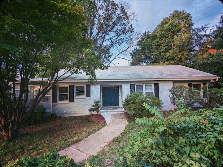 Carilion Grandview Haven - Pets Welcome! - Roanoke