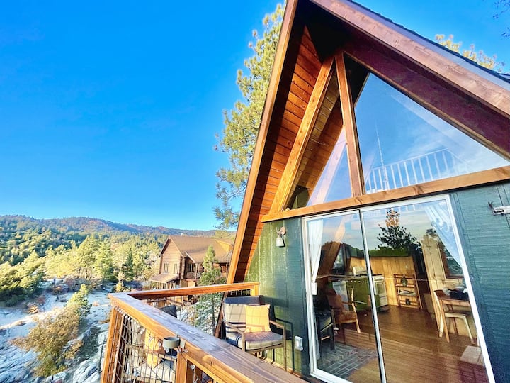 A-frame Of Mind: #1 Best Views + Seclusion - Running Springs, CA
