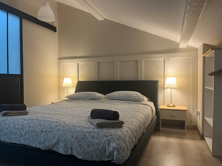Suite « L’épicéa » Au Centre Ville De Poligny - Poligny