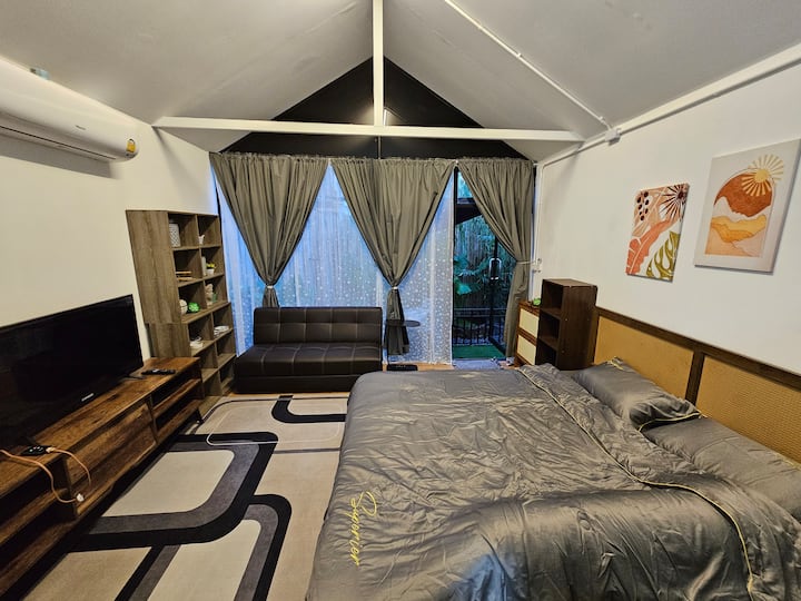 Khun Nai Sam Homestly 4vip - Phuket district, Thailand