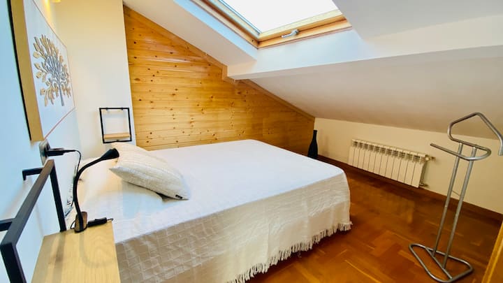Espacio Privado En Piso Superior - Oviedo