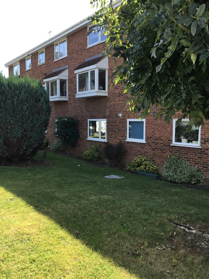 2 Bed Flat, Barnet, London Zone4 - Barnet