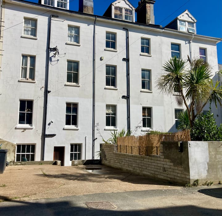 Burlington Palace North Wing - Eastbourne