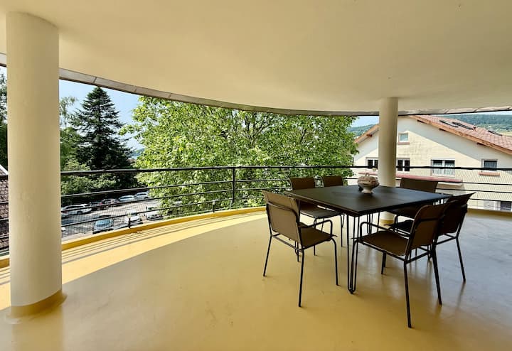 La Tour Du Lac, Beau Gîte & Spacieux à Côté Du Lac - Gérardmer