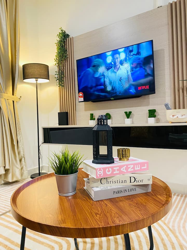 Ar Homestay |  Klia Airport | 3br | Fully Aircond - Sepang
