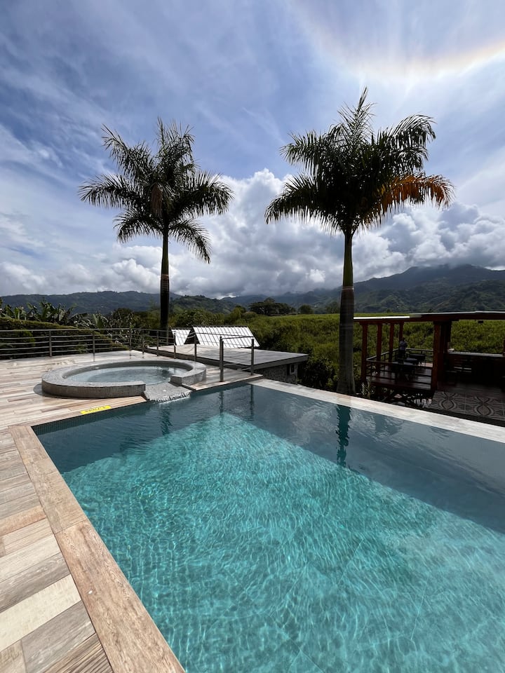 Hermosa Finca Capacidad 10 Personas - Pereira