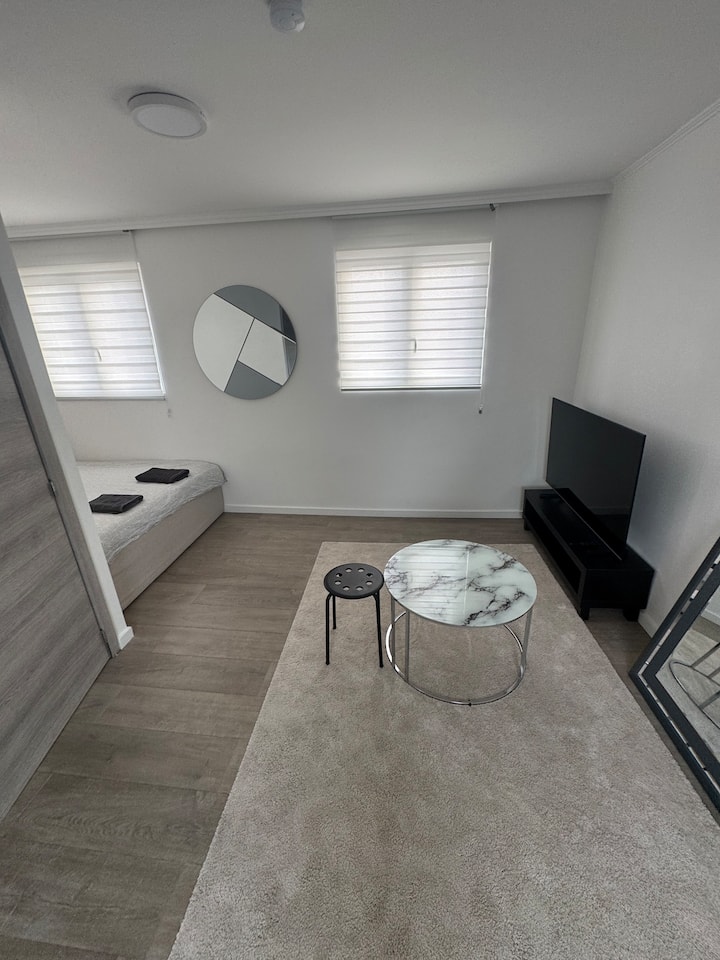 Qozyromm - Woluwe-Saint-Lambert