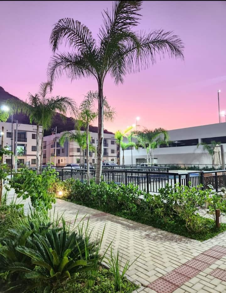 Lindo Apê 2 Qts A 7 Min A Pé Da Praia Do Recreio - Recreio dos Bandeirantes