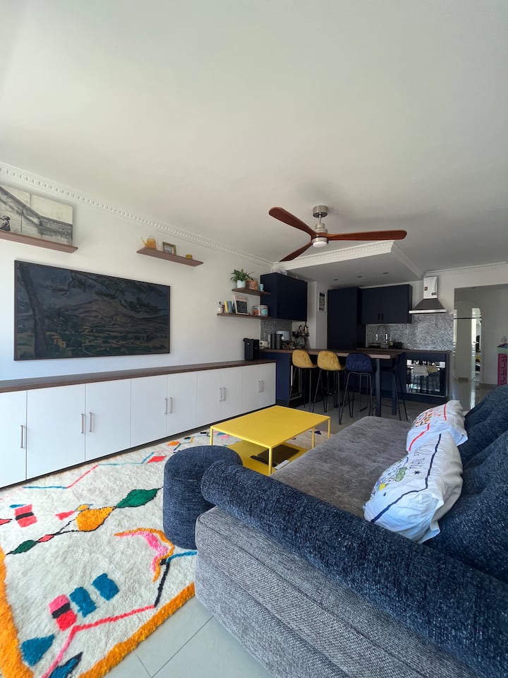 Chambre Dans Bel Appartement Central - Antibes