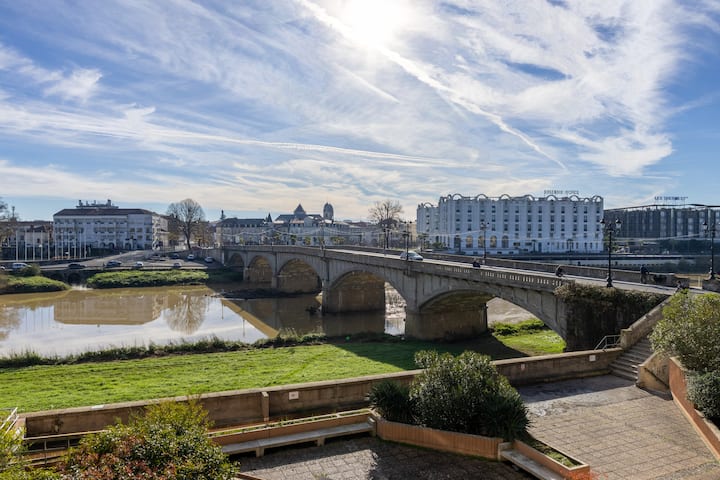 Studio Vue Adour, Parking Privé, Cuisine Séparée - Dax