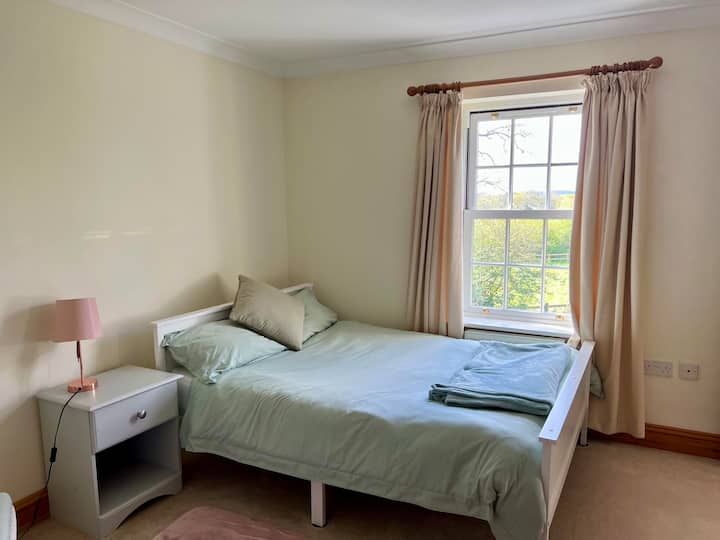 Double Ensuite Room In New Forest Cottage - Ringwood