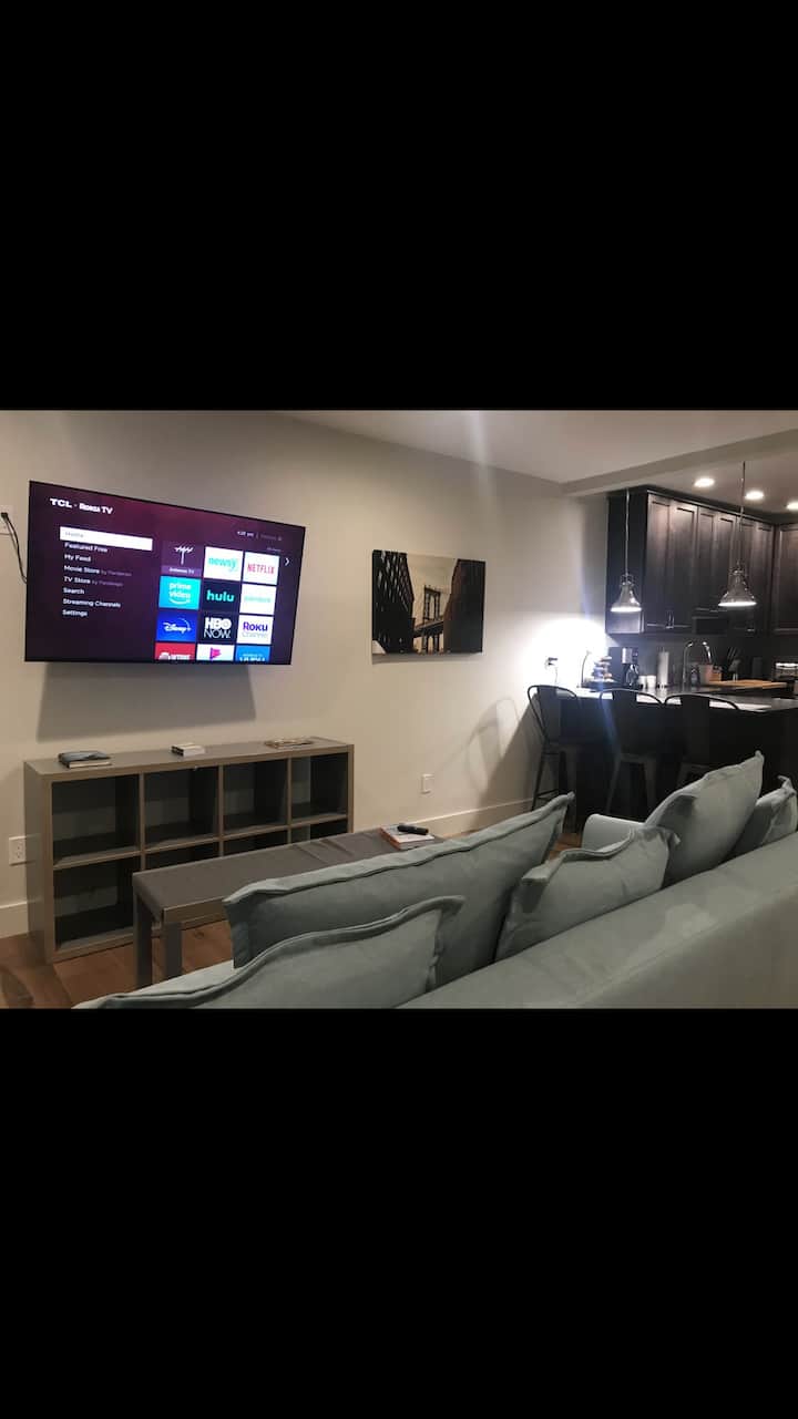 Cozy Condo Federal Hill Longterm - Providence, RI