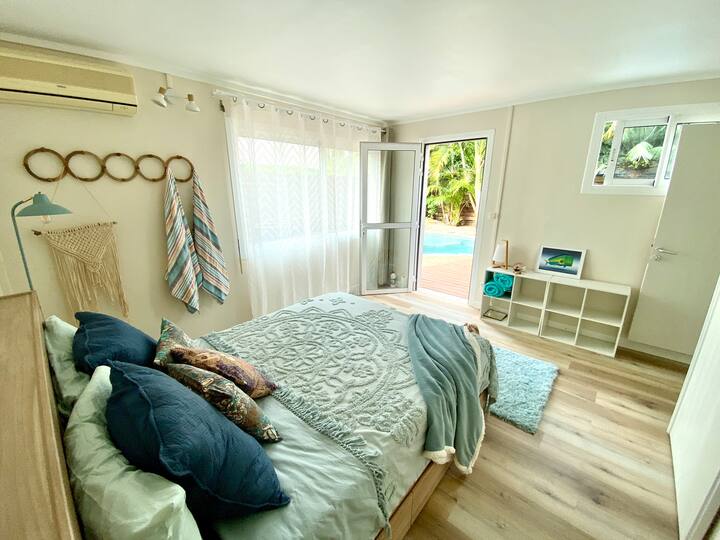 Superbe Maison F5 Avec Piscine - Nouméa