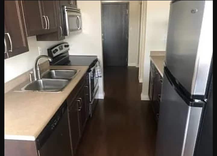 Cozy 1 Br Gateway To The Rockies - Hinton, AB, Canada