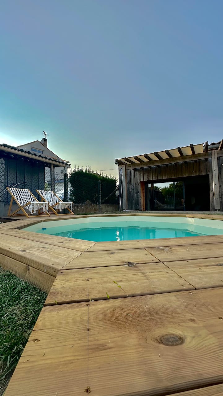 Ancien Chai En Bord De Gironde - Pauillac