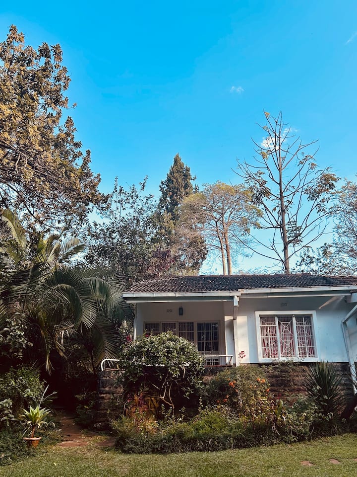 2 Bedroom Guest Wing In The Greenery Of Kitisuru - Nairobi