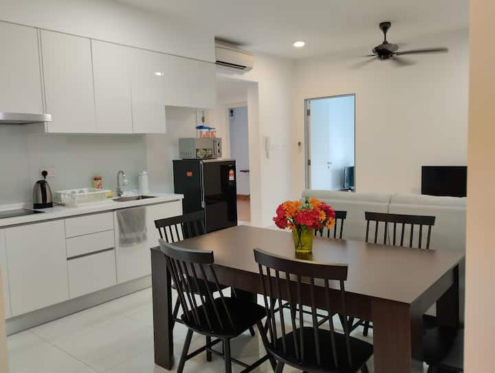 Teega Suite 3room 2bath  6 Pax Max Pool Viewwifi - Jurong East