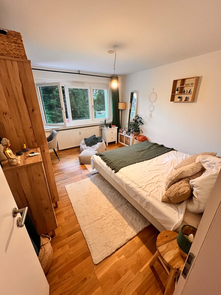 Modern 2br W/ Balcony & Wi-fi - Steinbach (Taunus)
