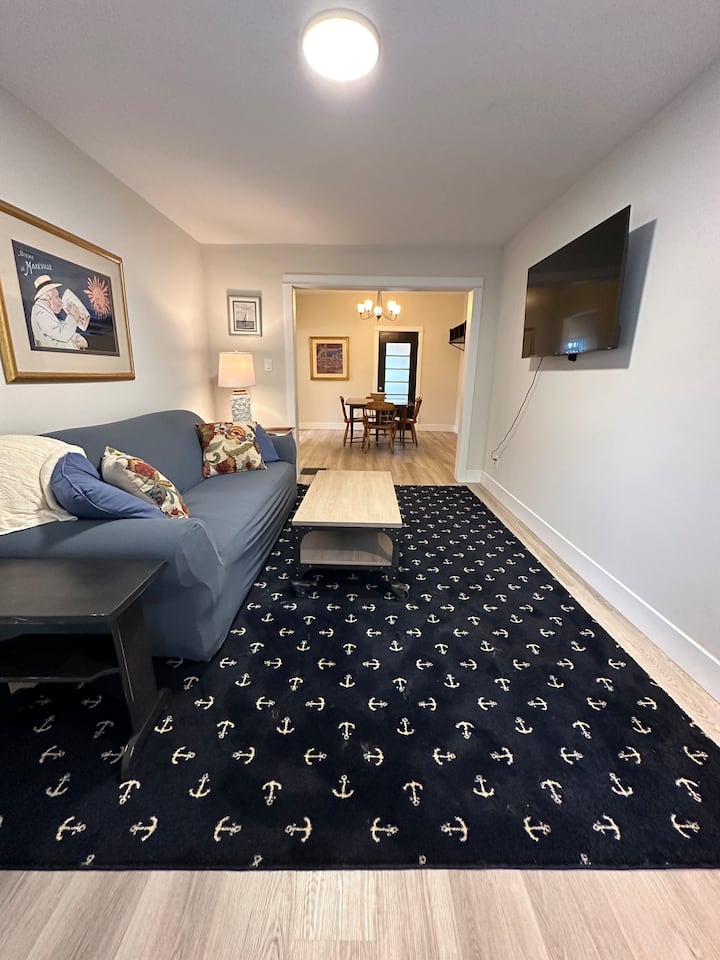 Terrific Two Bedroom Long Term Rental! - South Haven, MI