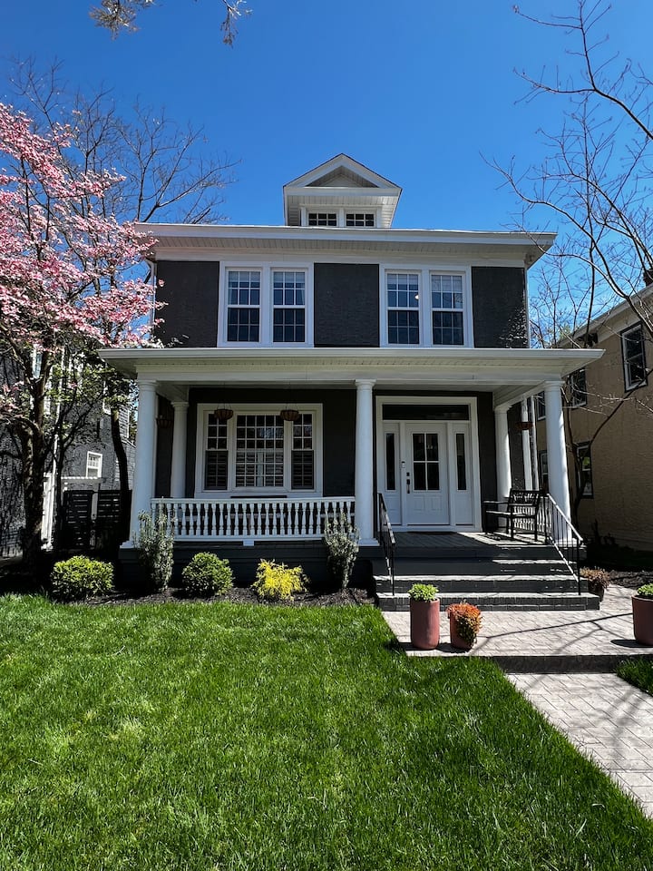 Charming Historic Gem - Richmond, VA
