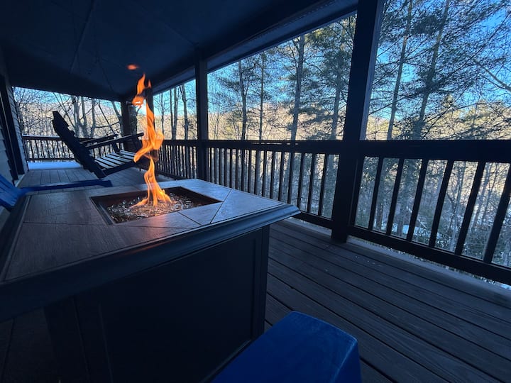 Quiet Cabin W/hot Tub & Firepit - Sylva, NC