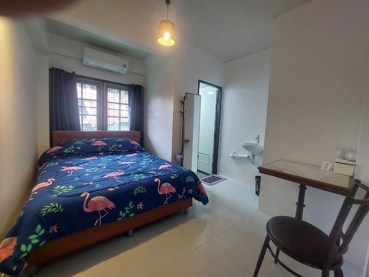 Lodge Near Khaosan Road &Grand Palace 2nd Fl - Bangkok