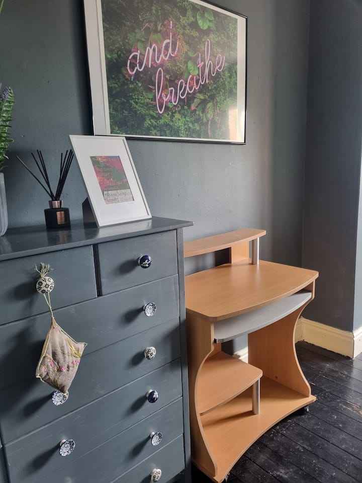 Double Room With A View - Lincoln