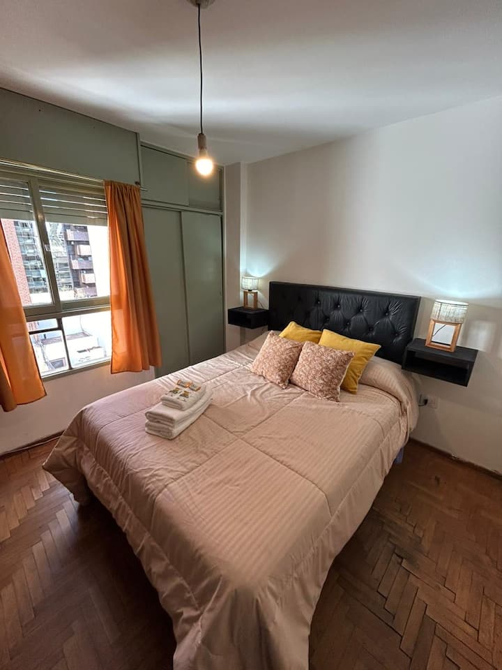 Depto -Cañada- Pleno Nueva Córdoba , By Apartcba - Córdoba