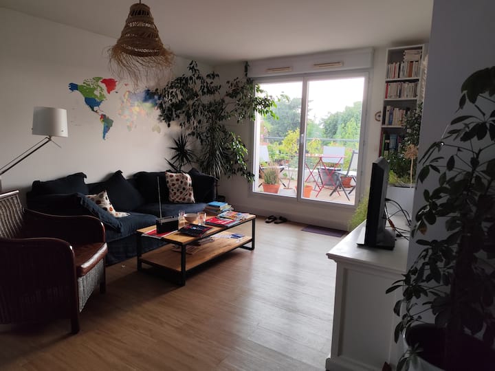 Appartement Calme Avec Terrasse - Ibis Budget Nantes Reze Aeroport