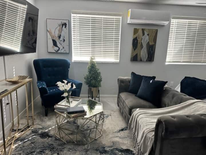 Private And Beautiful Studio - El Paso, TX