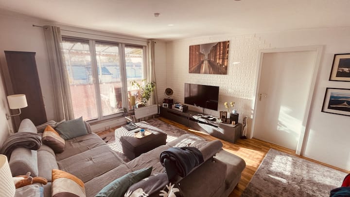 1 Zi. In Einer Dachterrassenwhg. - Kiel