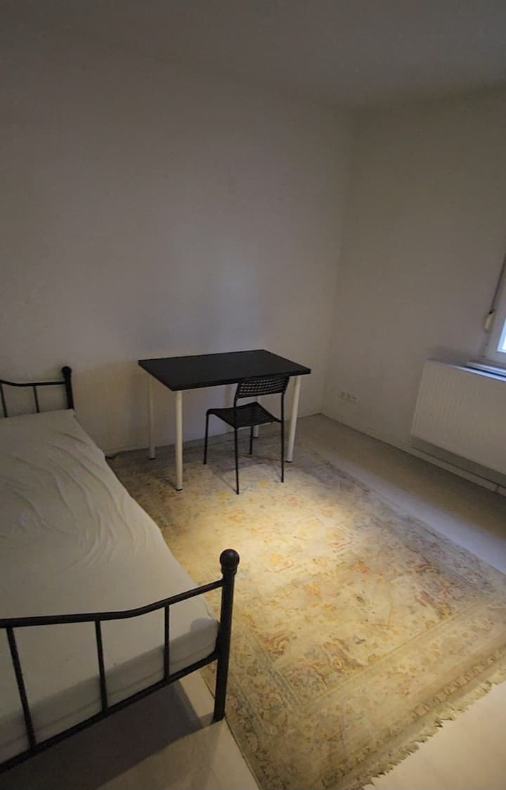 Wg-zimmer/küche + Bad Gemeinsam - Karlsruhe