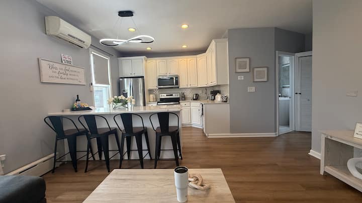 Luxury Yonkers | Free Parking | Near Metro - Yonkers, NY