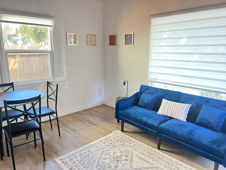Charming Pasadena Bungalow 1b1b - Pasadena, CA