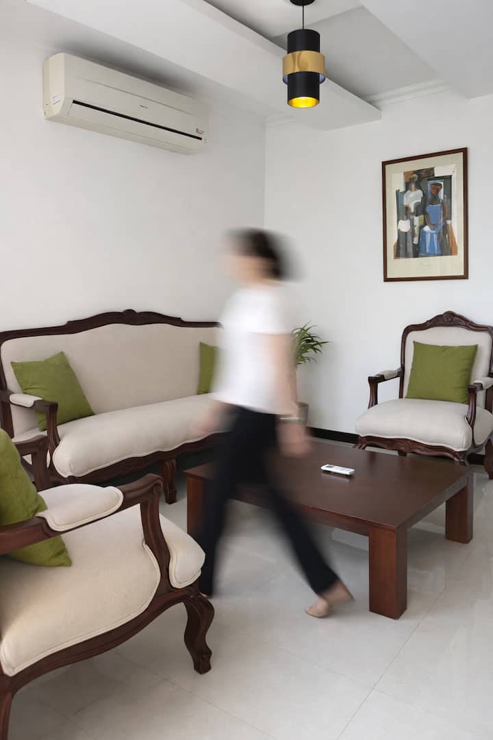 Casa En Urbanización Cerrada Con Seguridad 24/7 - Machala