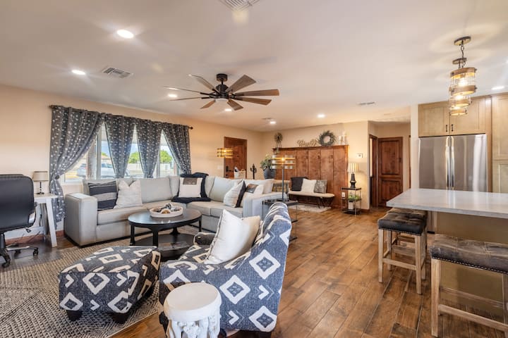 Cozy Cottage In The Desert - Sun City, AZ