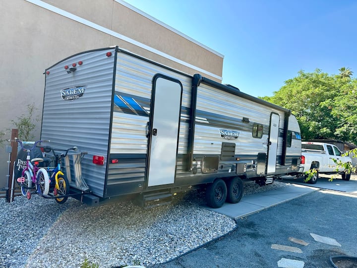 Downtown Glamping - San Bernardino, CA