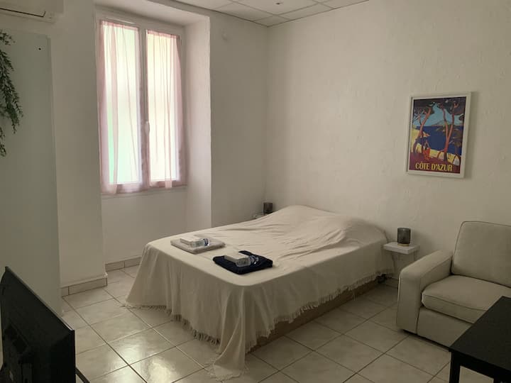 Appartement Climatisé, Central Et Au Calme - Nice