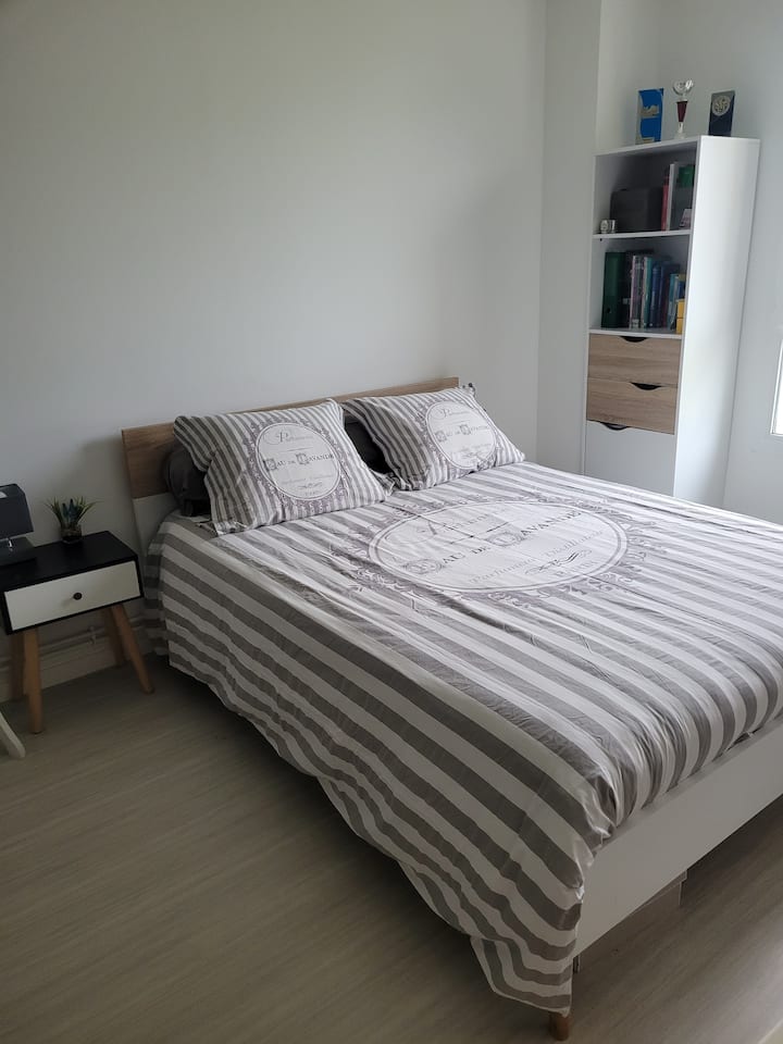 3 Chambres, Le Reste En Commun - Guingamp